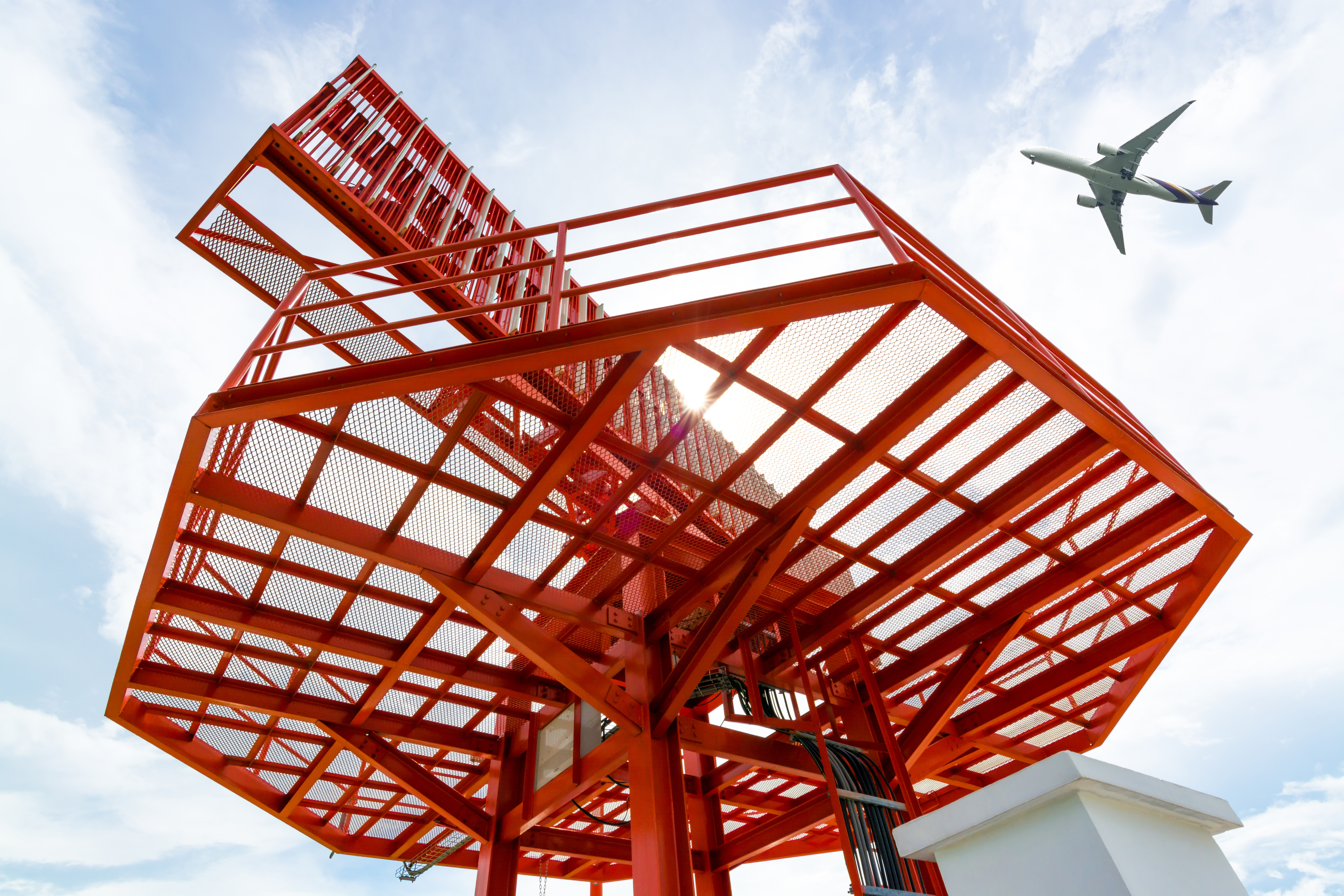 Creating a radar scenarion in Ansys HFSS® software using the SBR+ solver